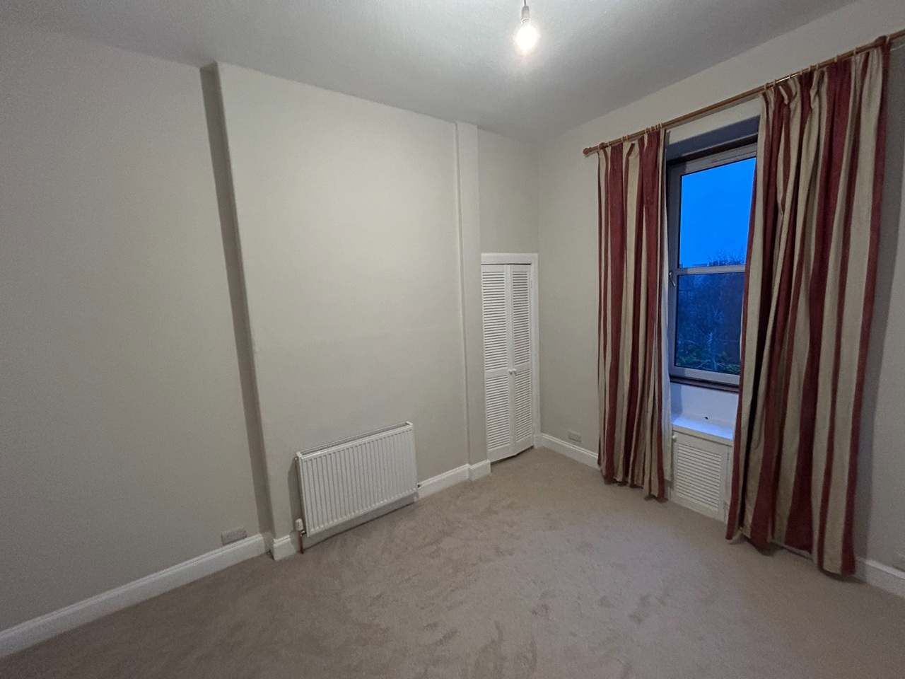 Edinburgh - 2 Bed Flat, Rodney Street, EH7 - To Rent Now for £1,400.00 p/m