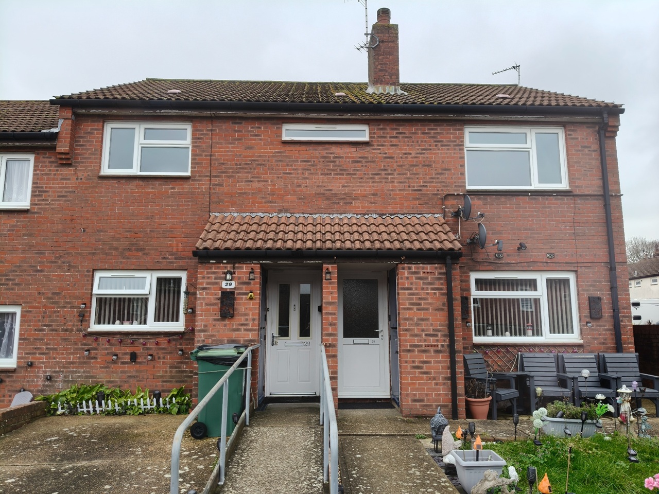 Eastbourne - 2 Bed Maisonette, Wroxham Road, BN23 - To Rent Now for £ ...