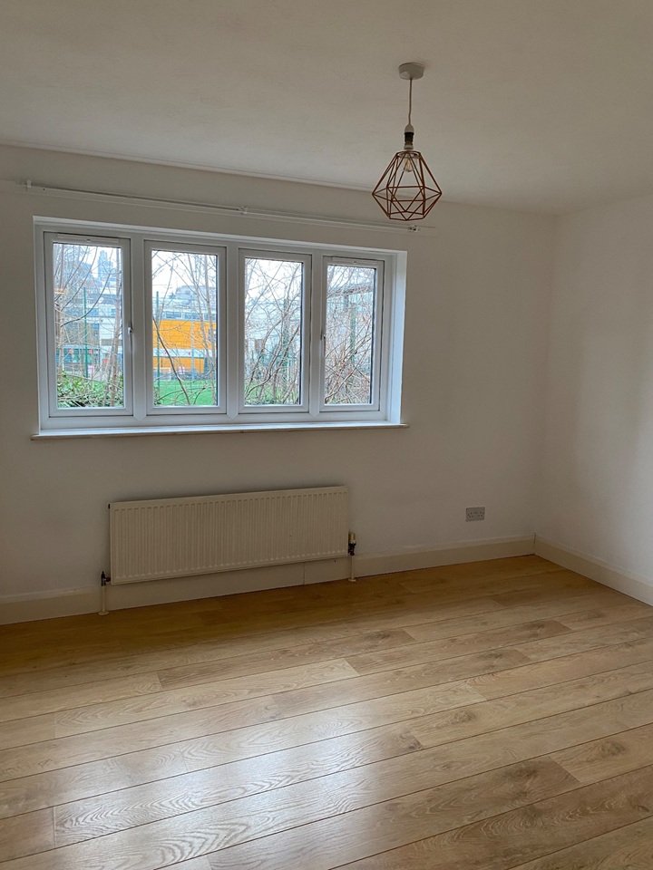 London - 3 Bed Terraced House, Hainton Close, E1 - To Rent Now for £ ...