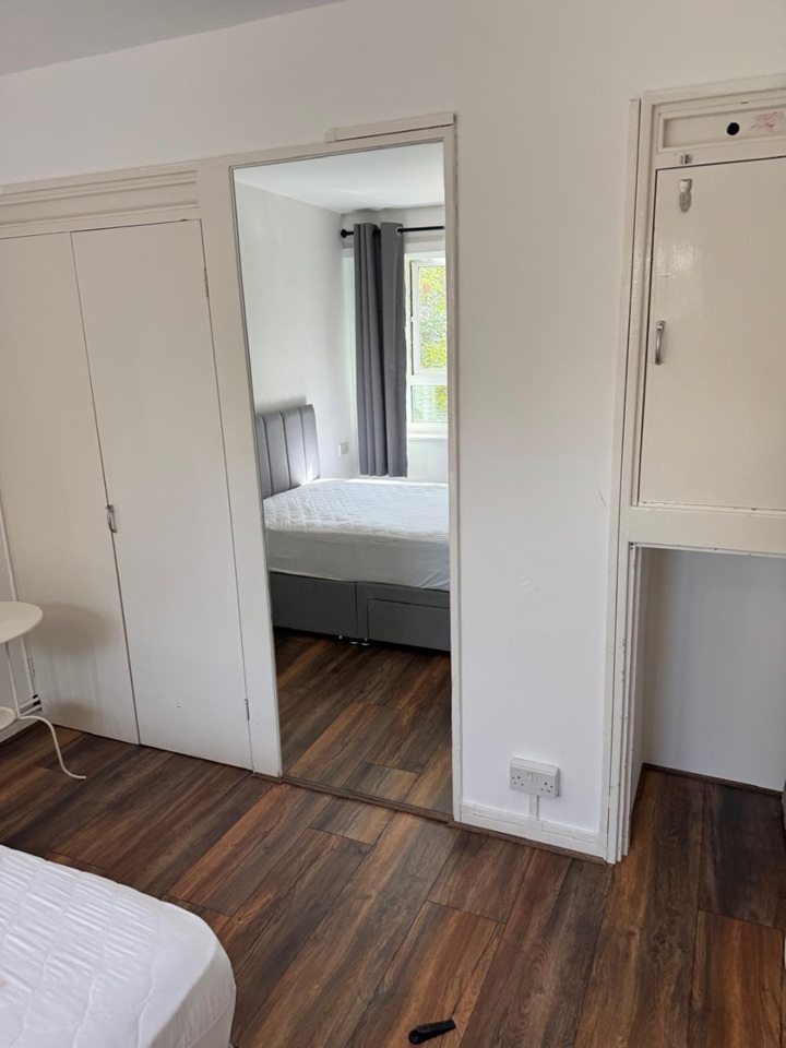 London - 1 Bed Flat, Kimble House, N7 - To Rent Now for £2,100.00 p/m