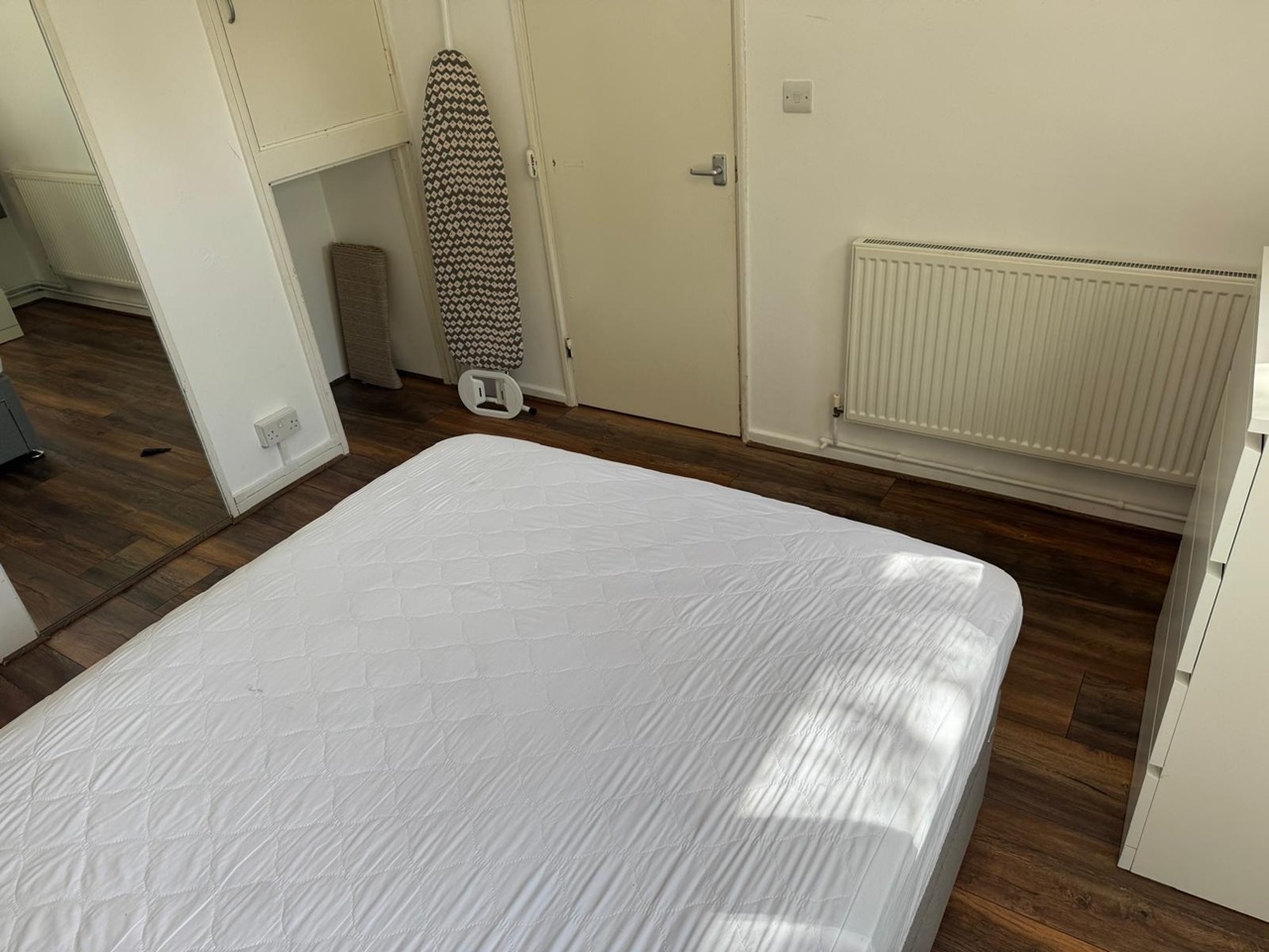 London - 1 Bed Flat, Kimble House, N7 - To Rent Now for £2,100.00 p/m
