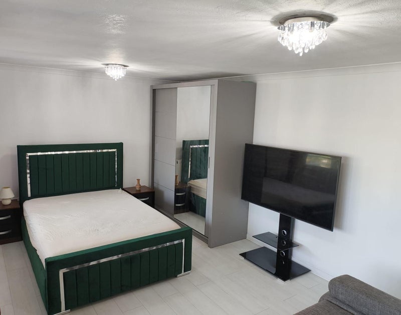 London - Room in a Shared House, Howcroft House, E3 - To Rent Now for £ ...