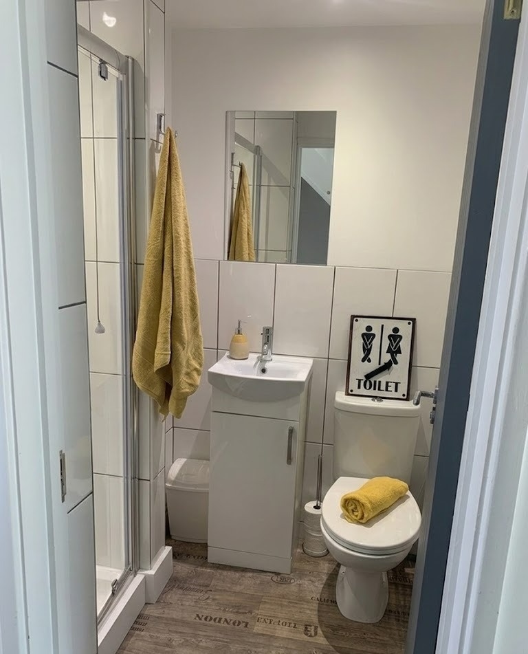 Falmouth - Room in a Shared House, Pellew Road, TR11 - To Rent Now for ...