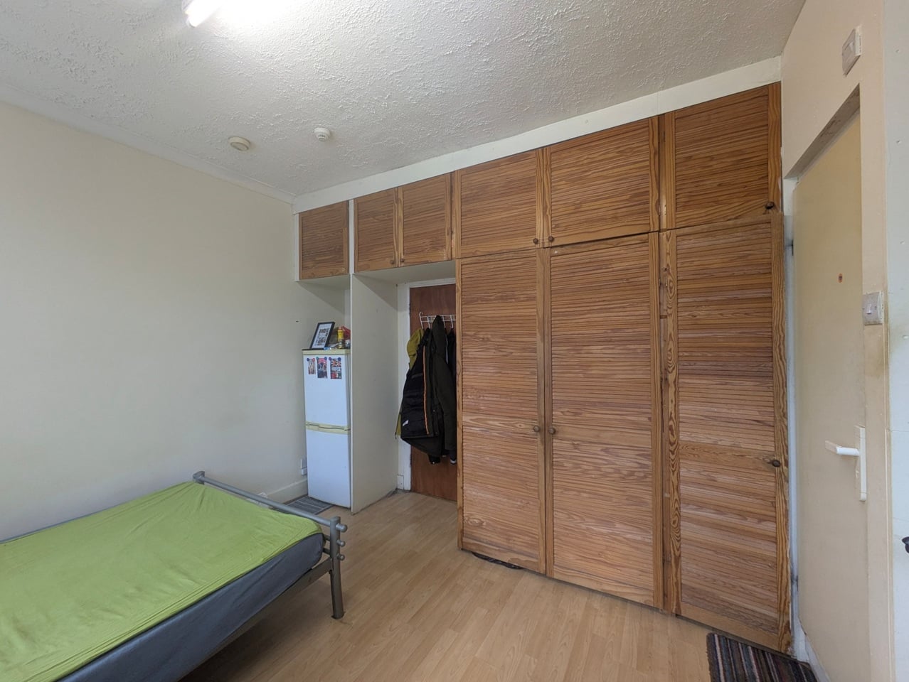 Hounslow - Studio Flat, Bulstrode Road, TW3 - To Rent Now for £740.00 p/m