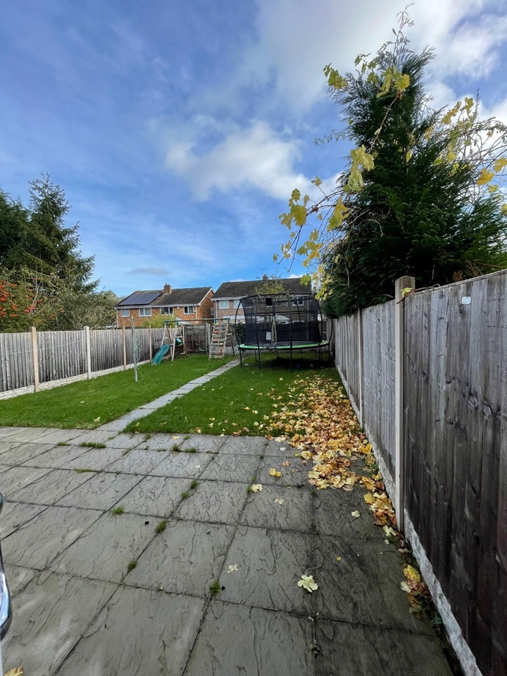 Solihull - 3 Bed Semi-Detached House, Brownley Road, B90 - To Rent Now ...
