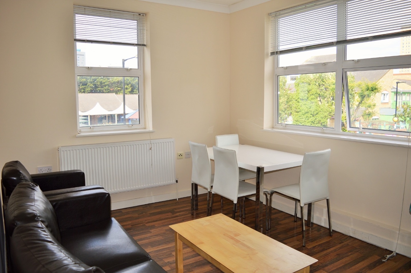 London - 2 Bed Flat, Walburgh St, E1 - To Rent Now for £1,800.00 p/m