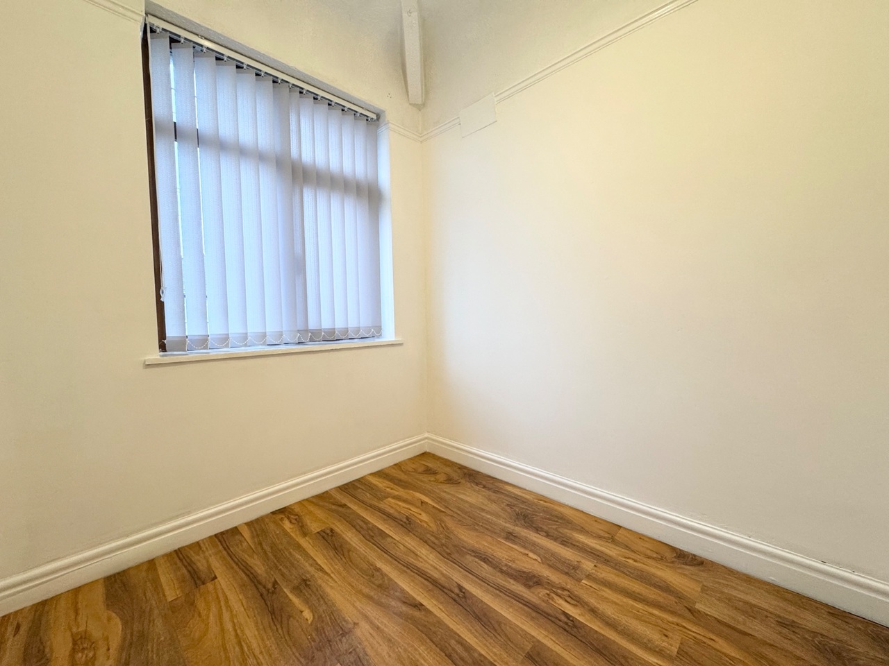Liverpool - 3 Bed Semi-Detached House, Beechburn Crescent, L36 - To ...