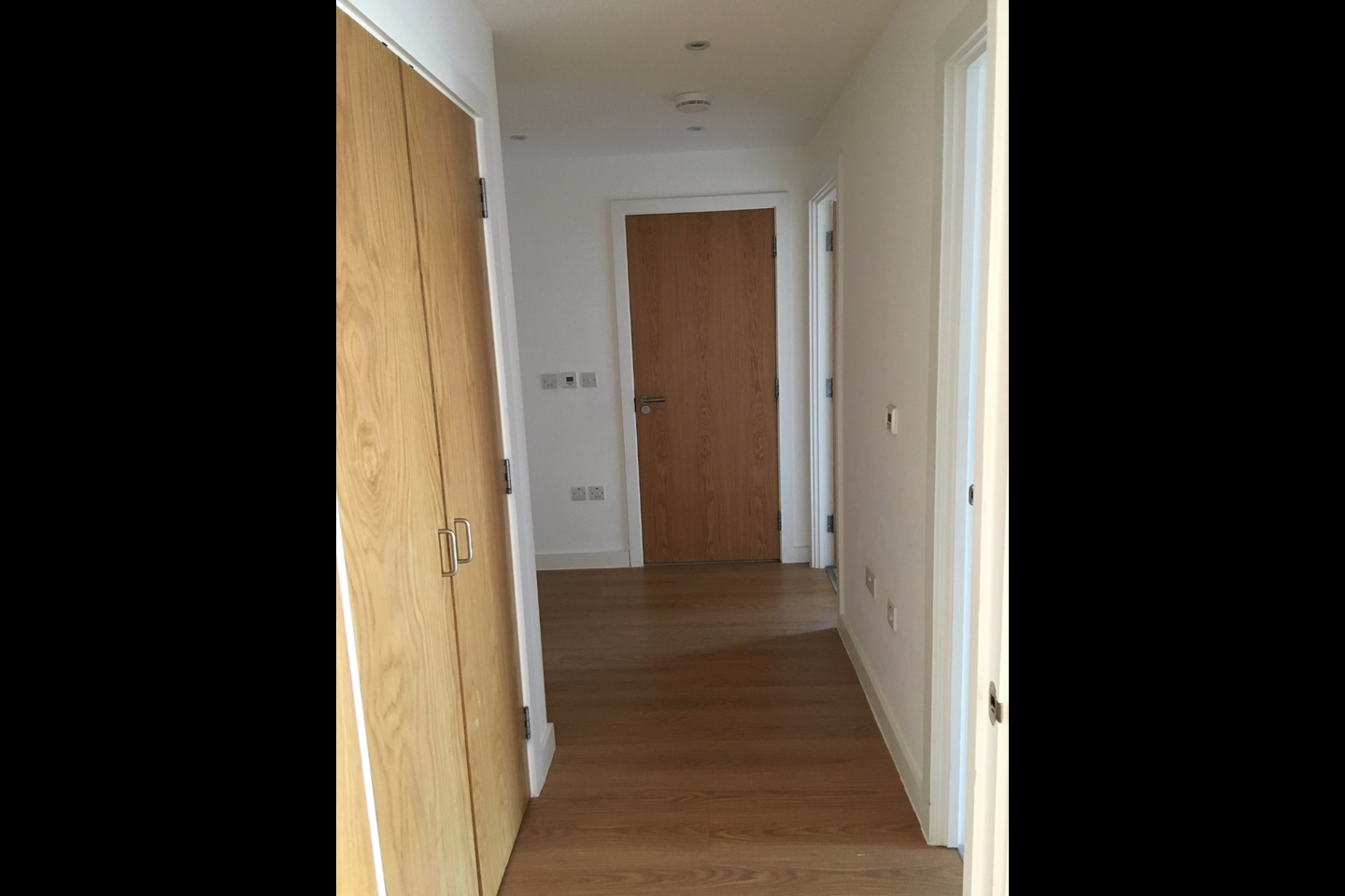 Slough - 2 Bed Flat, Railway Terrace, SL2 - To Rent Now for £1,495.00 p/m