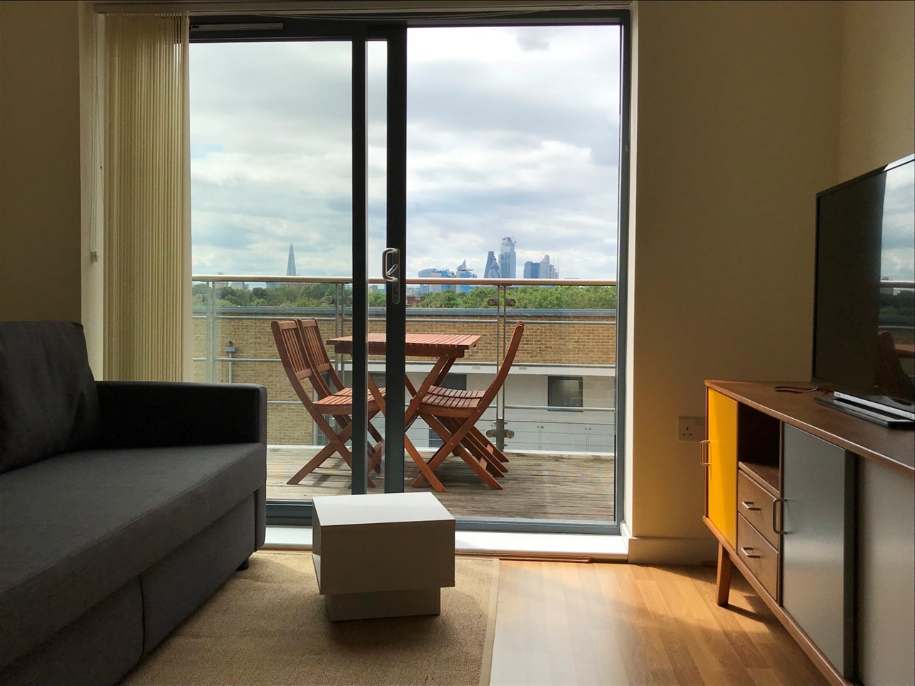 London - 1 Bed Flat, Heath Place, E3 - To Rent Now for £1,800.00 p/m