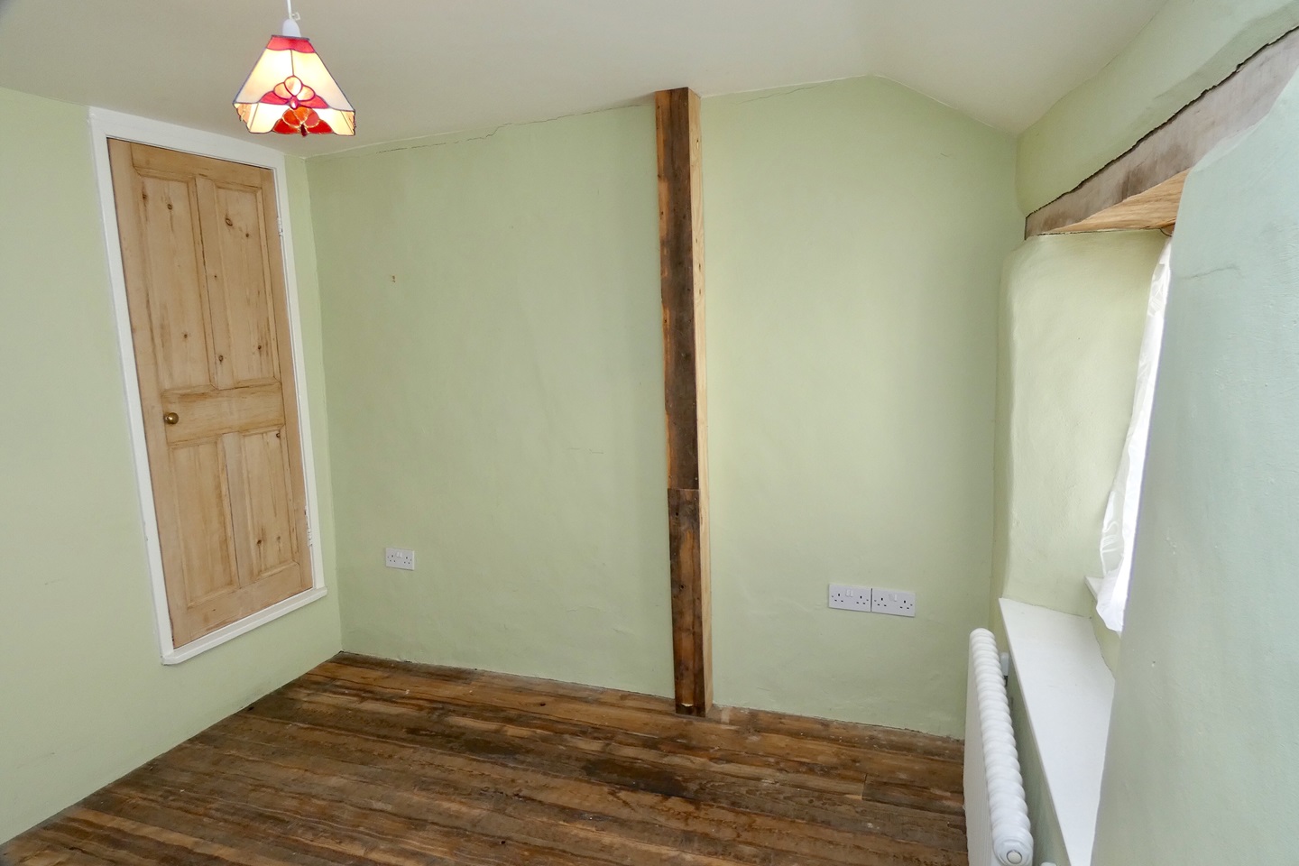 North Tawton, Devon - 2 Bed Detached House, North Street, EX20 - To ...