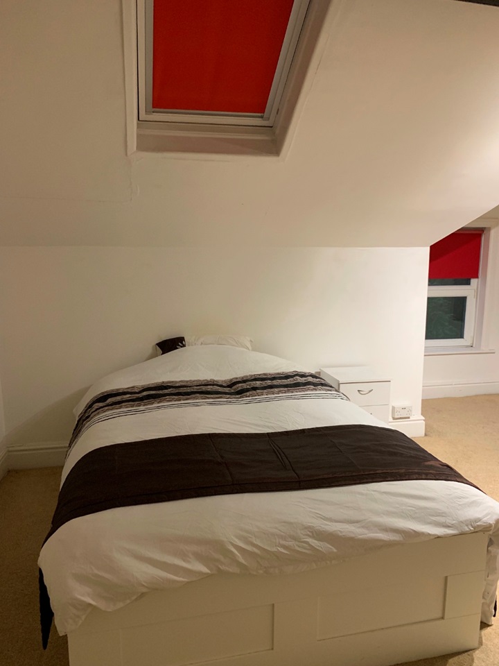 Salford - 6 Bed Semi-Detached House, Singleton Road, M7 - To Rent Now ...