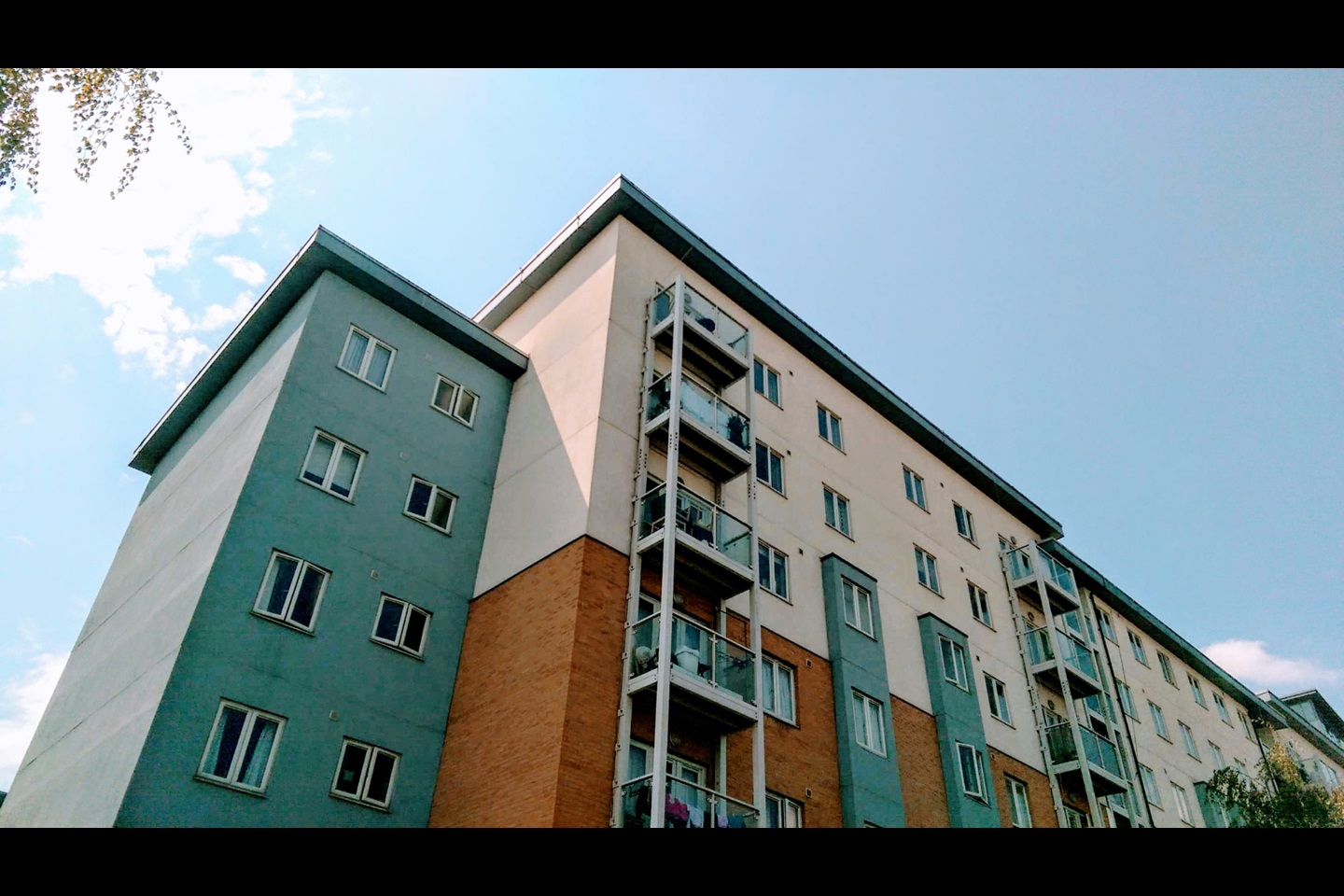 Slough - 2 Bed Flat, Foundry Court, SL2 - To Rent Now for £1,595.00 p/m