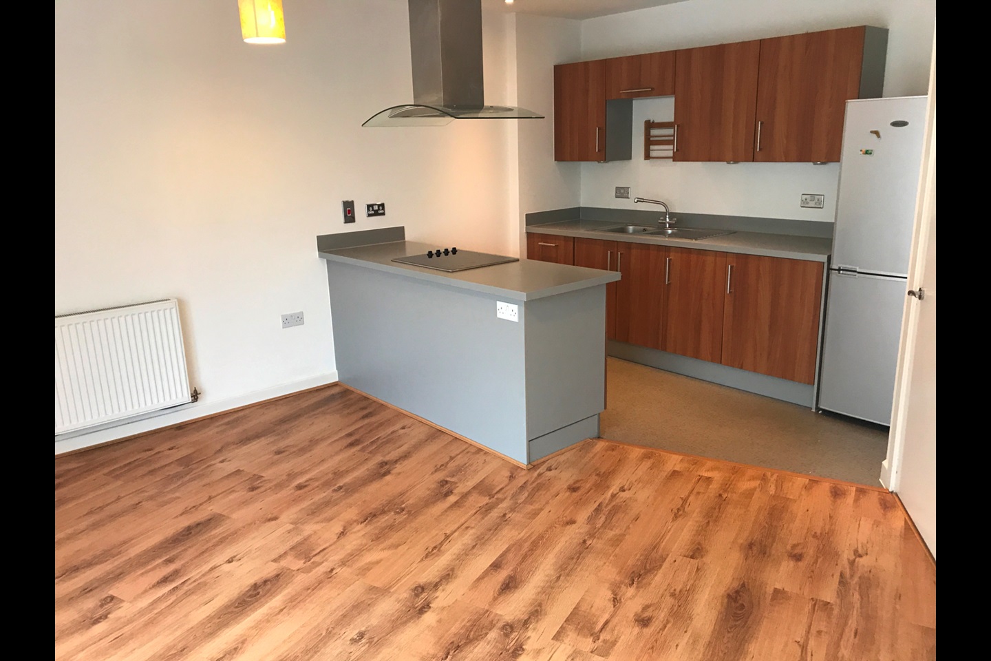 Croydon - 2 Bed Flat, Peebles Court, CR0 - To Rent Now for £1,500.00 p/m
