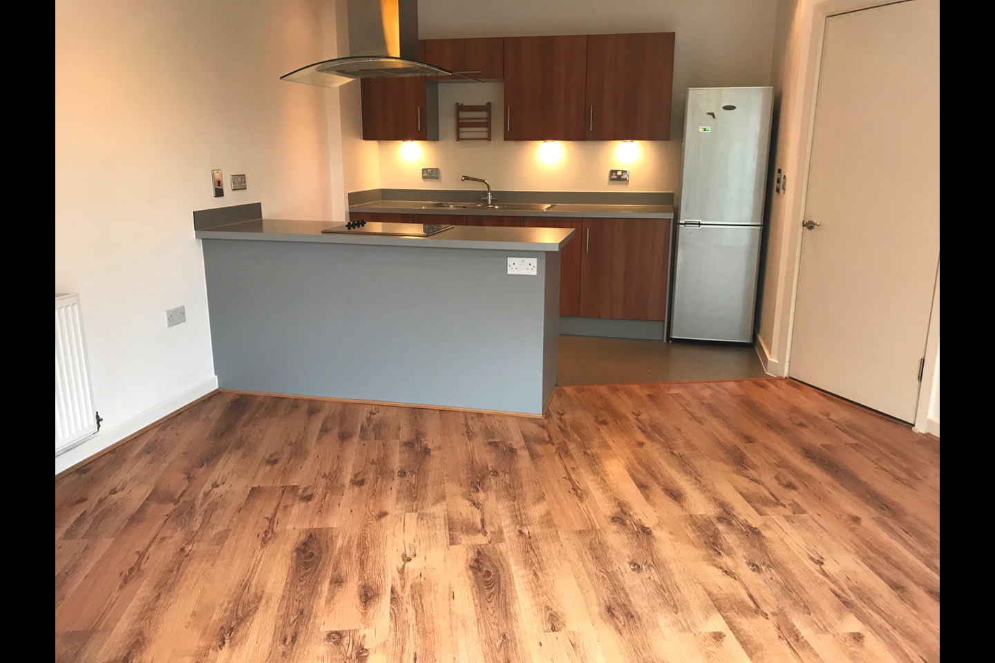 Croydon - 2 Bed Flat, Peebles Court, CR0 - To Rent Now for £1,500.00 p/m