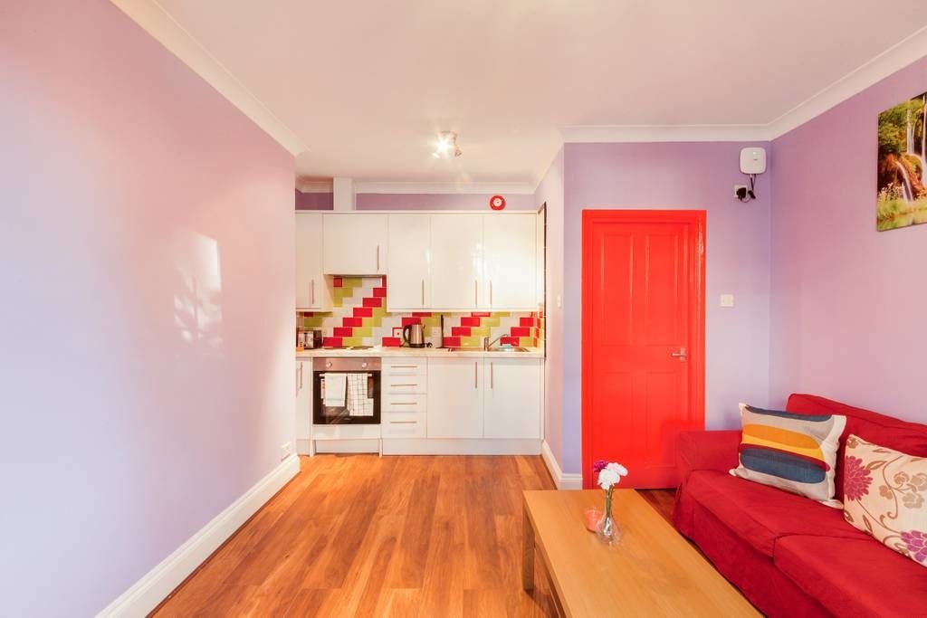 London - 1 Bed Flat, Liverpool Road, N1 - To Rent Now for £1,720.00 p/m