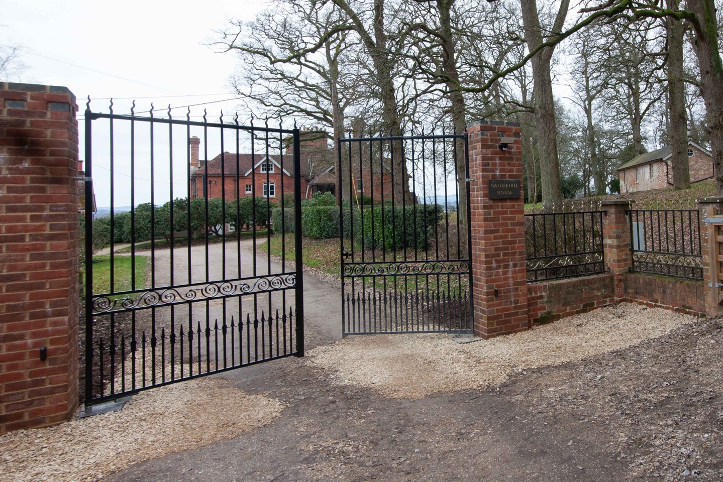 Stockcross, Newbury - 2 Bed Semi-Detached House, Nalder Hill, RG20 - To ...