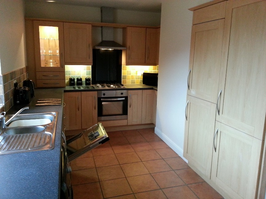 Manchester - 3 Bed Terraced House, Greenbrow Road, M23 - To Rent Now ...