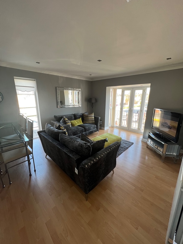 Liverpool - 2 Bed Flat, Dovedale Road, L18 - To Rent Now for £950.00 p/m