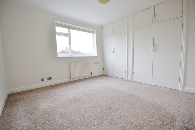Hove - 2 Bed Flat, Hangleton Road, BN3 - To Rent Now for £1,400.00 p/m