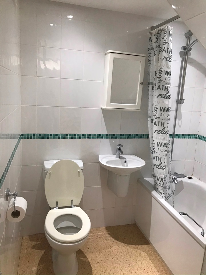 Westcliff-On-Sea - 1 Bed Flat, Genesta Road, SS0 - To Rent Now for £ ...