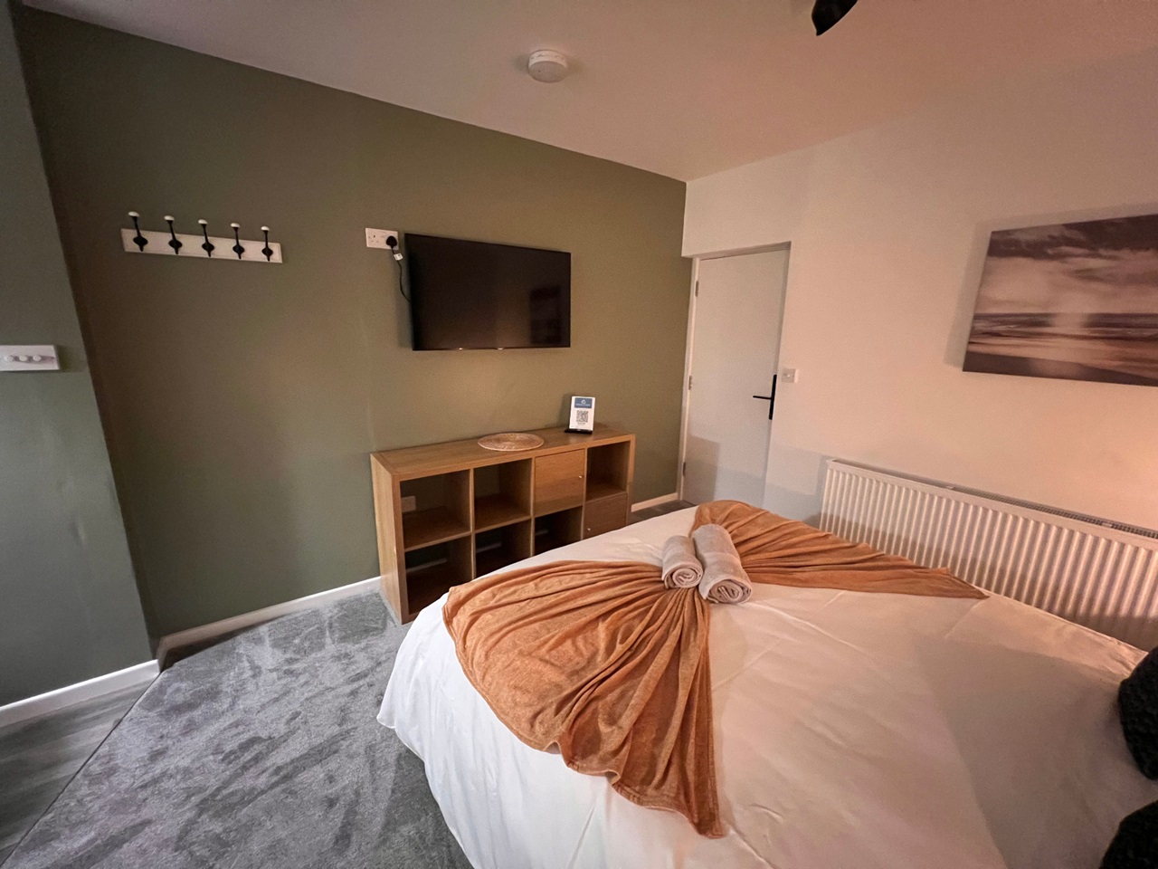 Milton Keynes - Studio Flat, Wolverton, MK12 - To Rent Now for £950.00 p/m