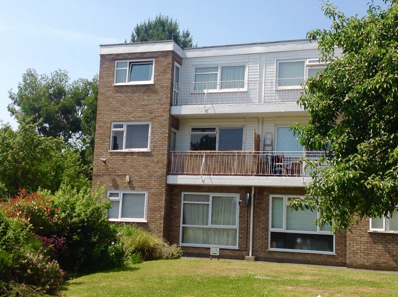London - 1 Bed Flat, Ian Court, SE23 - To Rent Now for £1,400.00 p/m