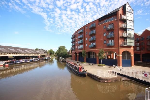 Chester - 2 Bed Flat, The Locks, CH1 - To Rent Now for £1,200.00 p/m
