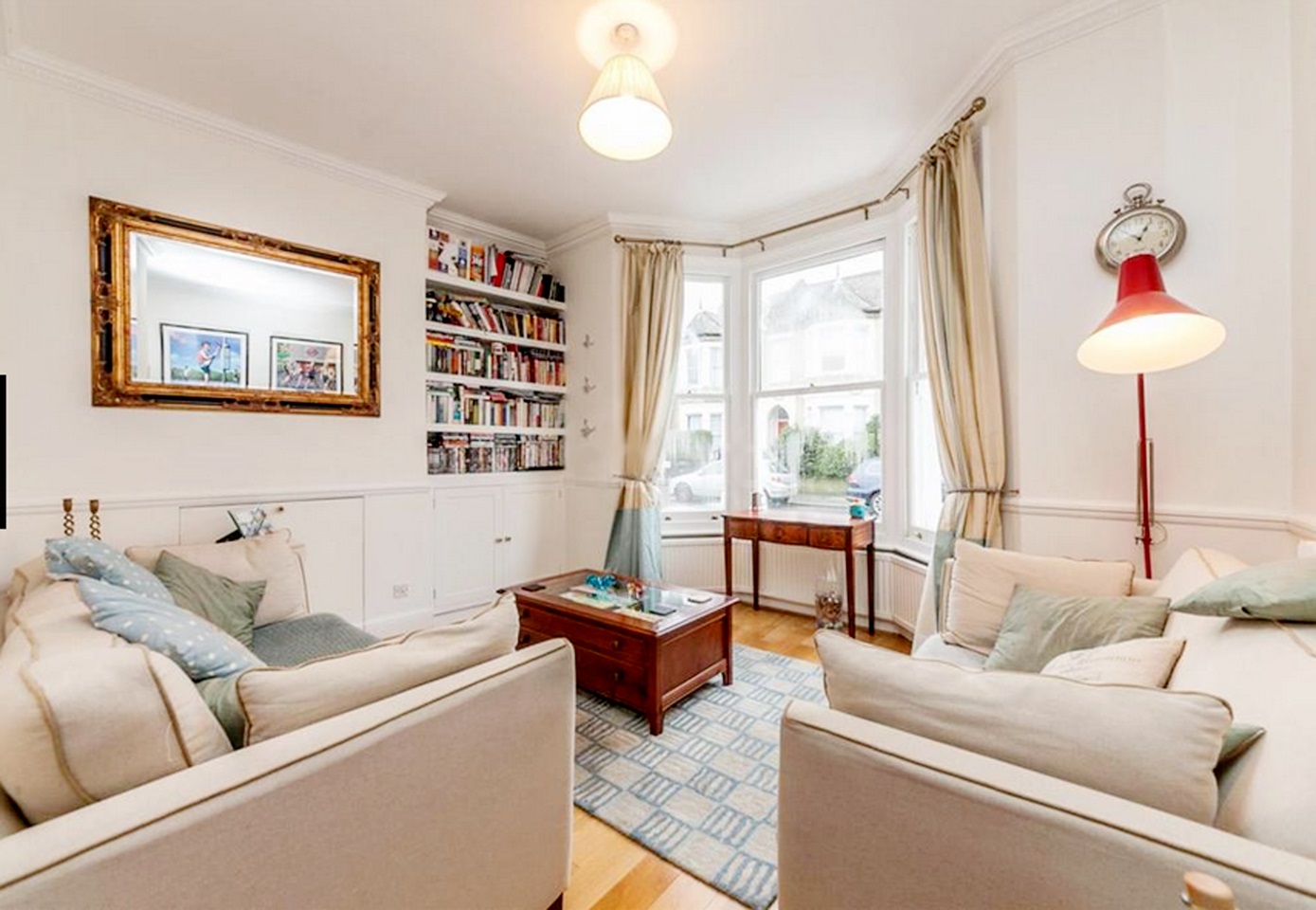 London - 1 Bed Flat, Elms Crescent, SW4 - To Rent Now for £1,900.00 p/m