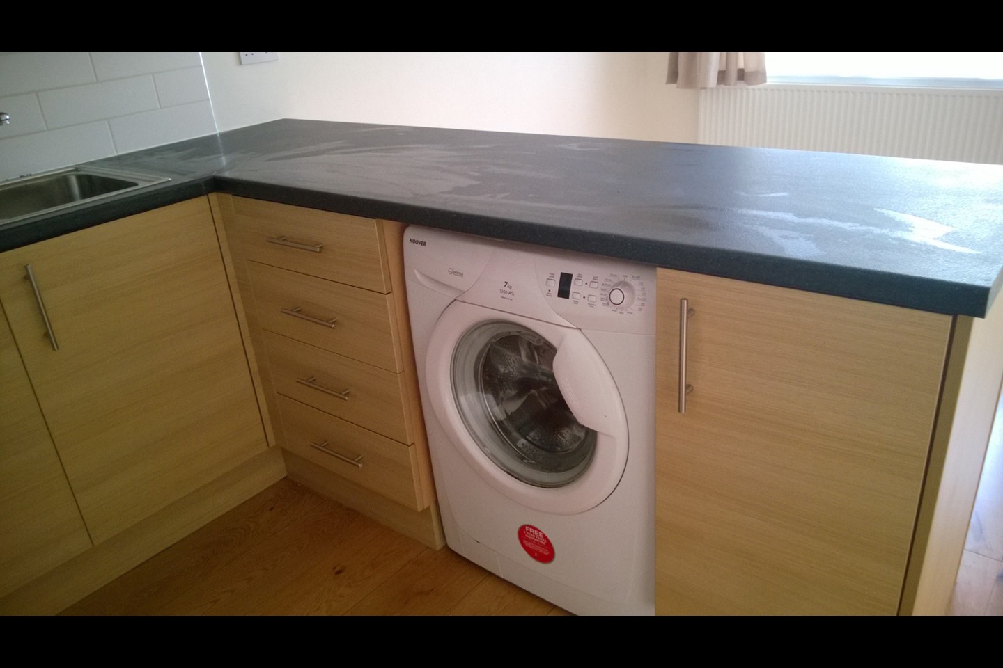 Chigwell - 1 Bed Flat, Copperfield, IG7 - To Rent Now for £1,300.00 p/m