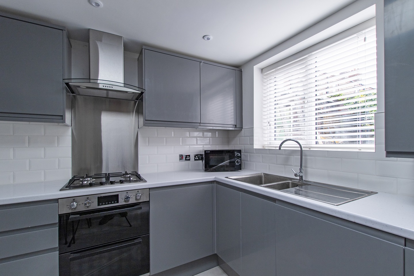 Liverpool - 4 Bed Semi-Detached House, Nithsdale Road, L15 - To Rent ...