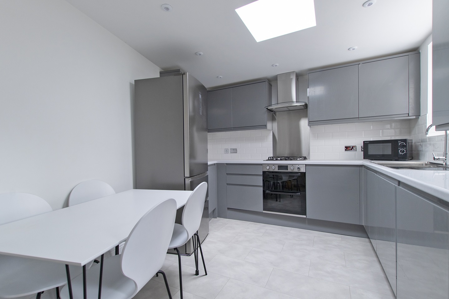 Liverpool - 4 Bed Semi-Detached House, Nithsdale Road, L15 - To Rent ...
