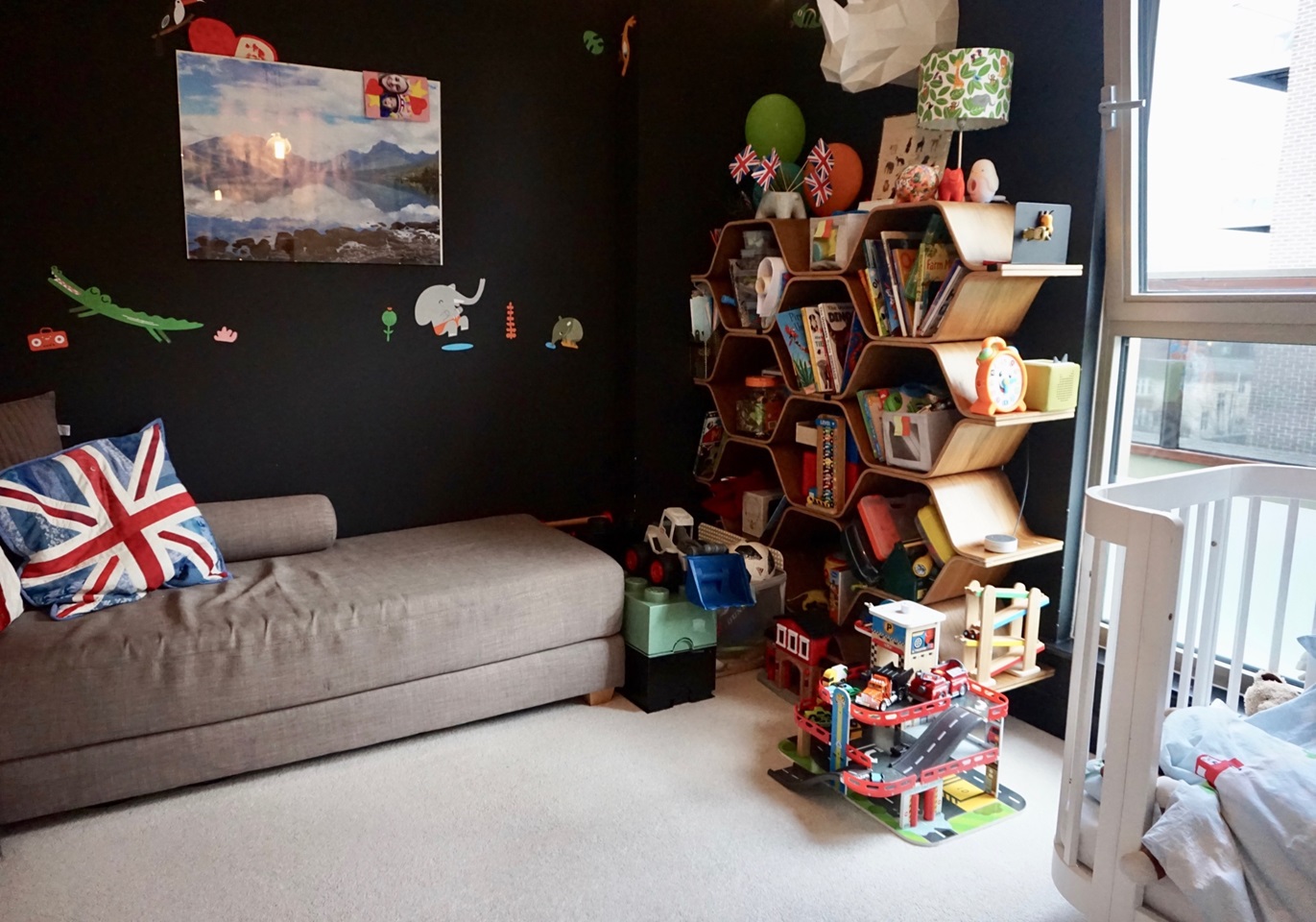 London - 2 Bed Flat, Ashview Apartments, N4 - To Rent Now for £2,500.00 p/m