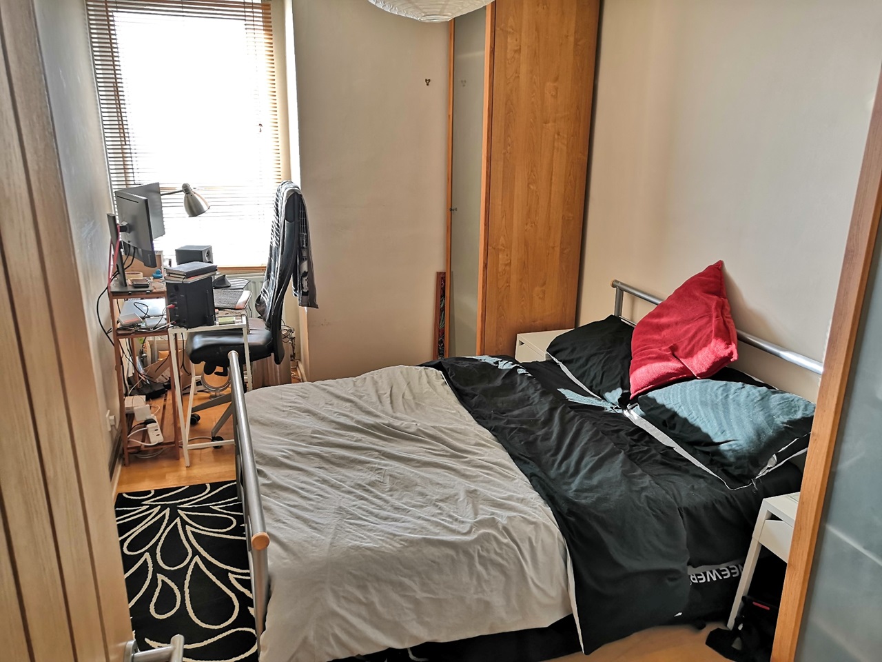 London - 2 Bed Flat, Gaitskell Court, SW11 - To Rent Now for £2,000.00 p/m