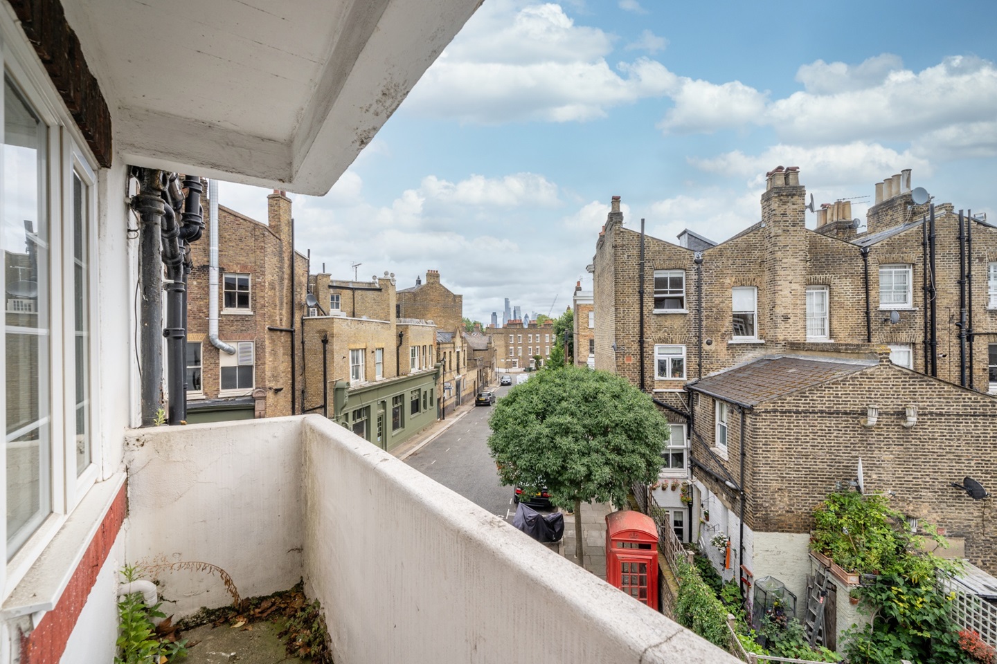 London - 2 Bed Flat, Kenneth Court, SE11 - To Rent Now for £2,400.00 p/m
