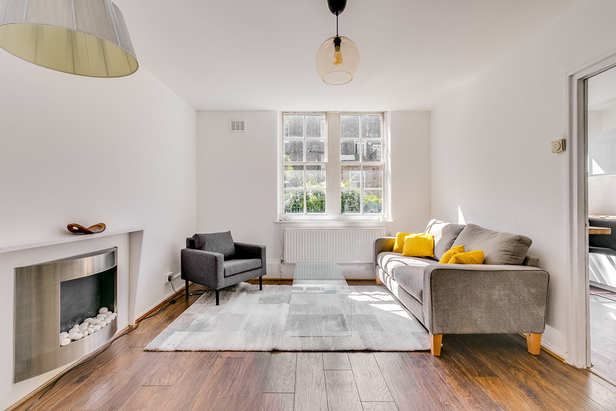 London - 2 Bed Flat, Grove House, SW3 - To Rent Now for £3,200.00 p/m