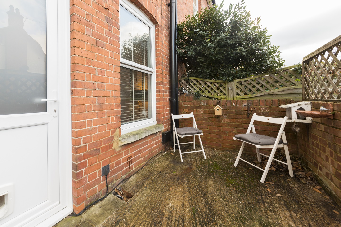 Reading - Studio Flat, Mansfield Road, RG1 - To Rent Now for £1,025.00 p/m