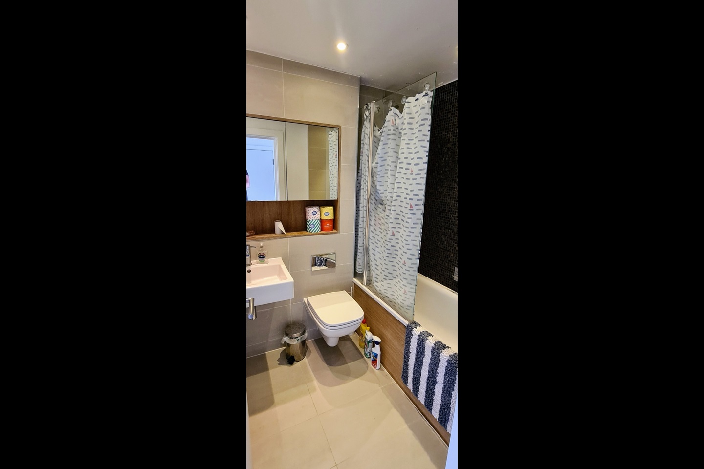 London - 2 Bed Flat, Elswick Road, SE13 - To Rent Now for £1,900.00 p/m