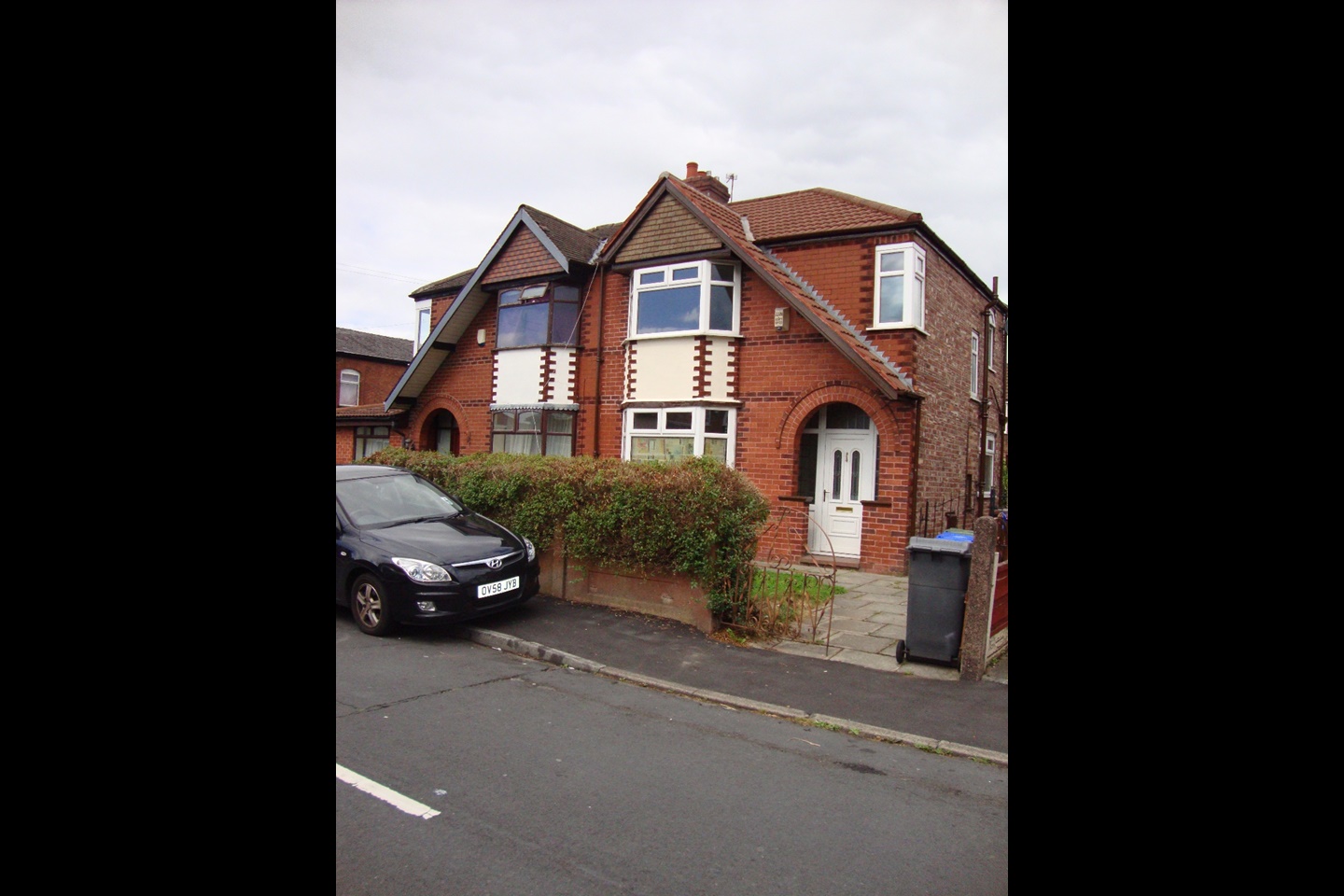 Droylsden - 3 Bed Semi-Detached House, Rydal Avenue, M43 - To Rent Now for £1,100.00 p/m