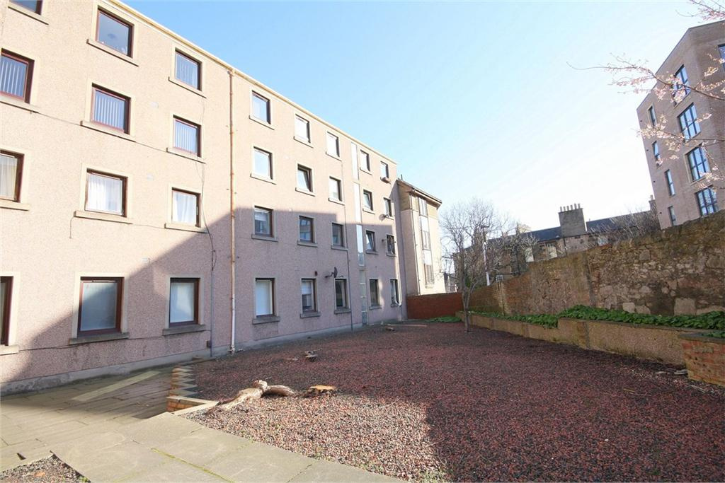 Edinburgh - 1 Bed Flat, Abbey Lane, EH8 - To Rent Now for £895.00 p/m