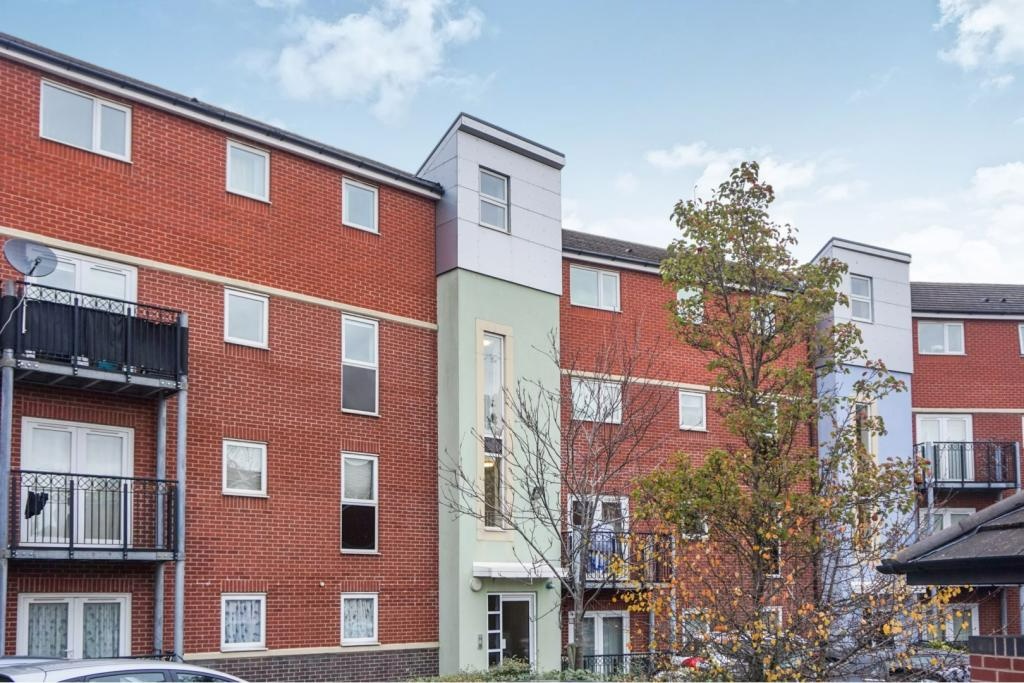 Smethwick - 2 Bed Flat, Kinsey Road, B66 - To Rent Now for £1,050.00 p/m