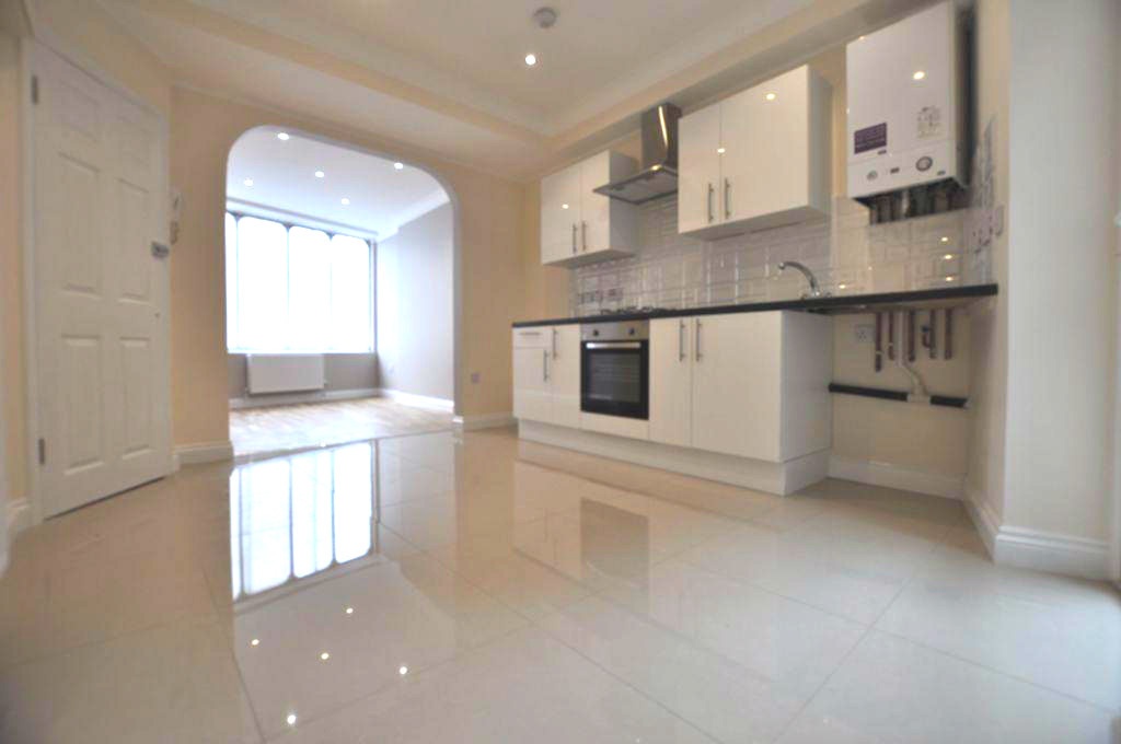 London - 1 Bed Flat, Boleyn Road, N16 - To Rent Now for £1,750.00 p/m