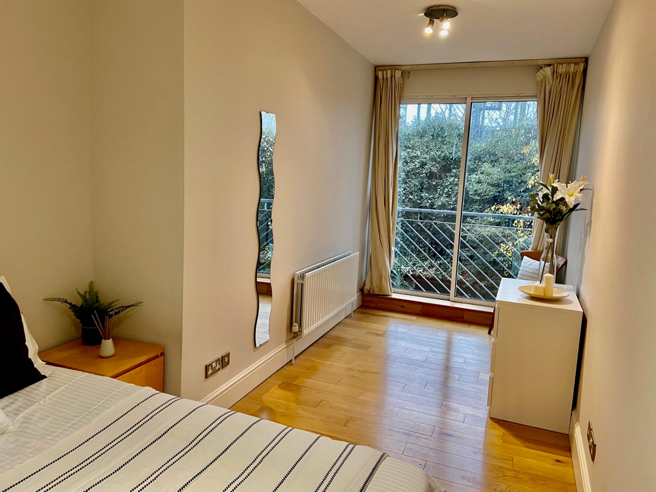 London - 2 Bed Flat, Oval Mansions, SE11 - To Rent Now for £2,425.00 p/m