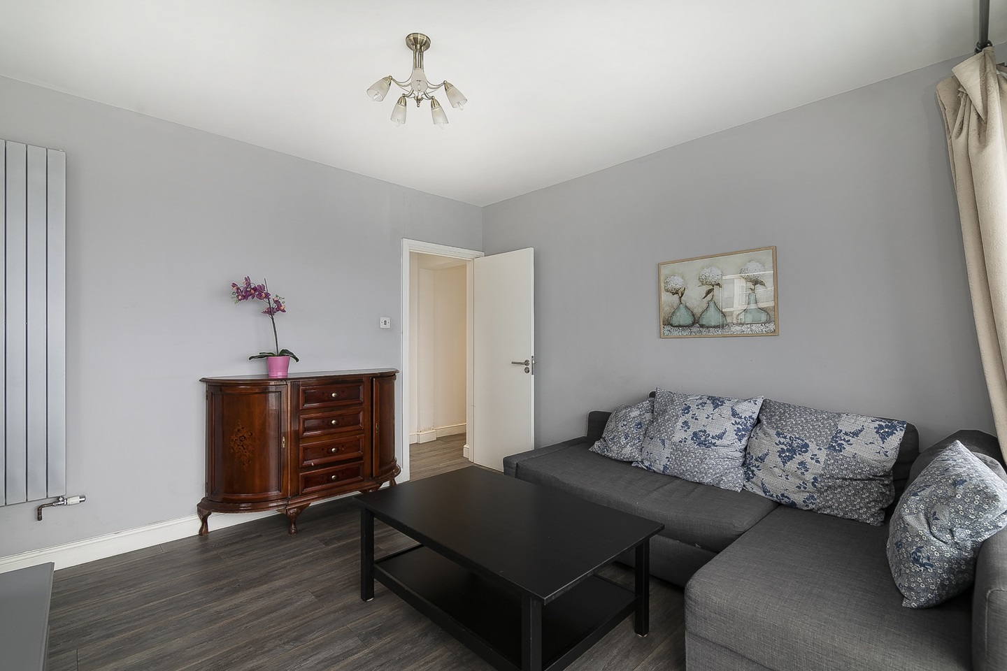 London - 2 Bed Flat, Denning Point, E1 - To Rent Now for £2,850.00 p/m