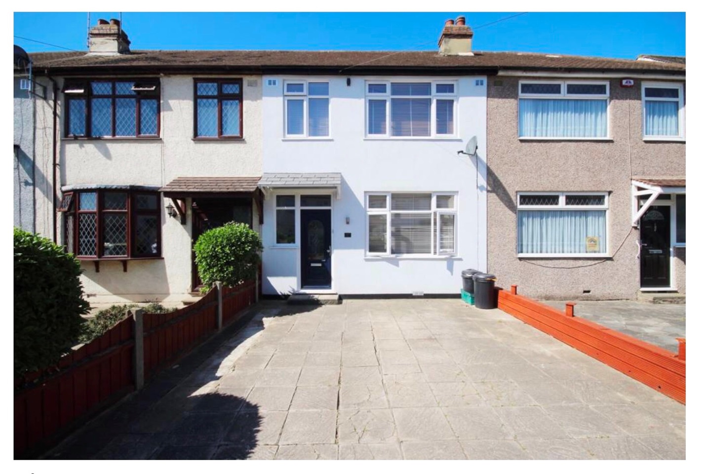 Essex - 3 Bed Terraced House, Beechwood Gardens, RM13 - To Rent Now for ...
