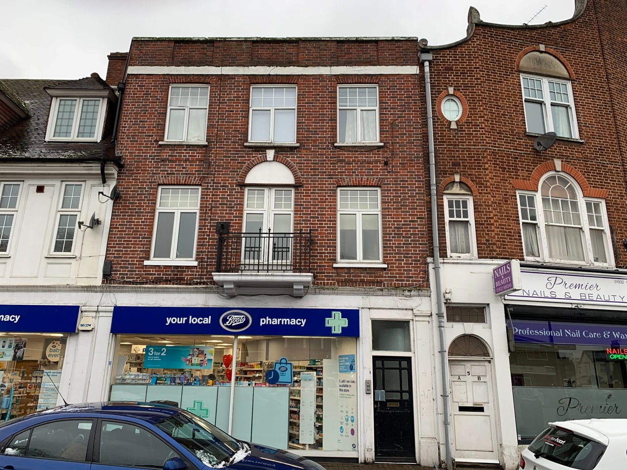 Shepperton - 2 Bed Flat, High Street, TW17 - To Rent Now for £1,200.00 p/m